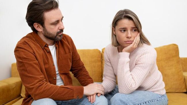 7 Tanda 'Samar' Kamu Telah Melakukan Sabotase dalam Hubungan, Duh!