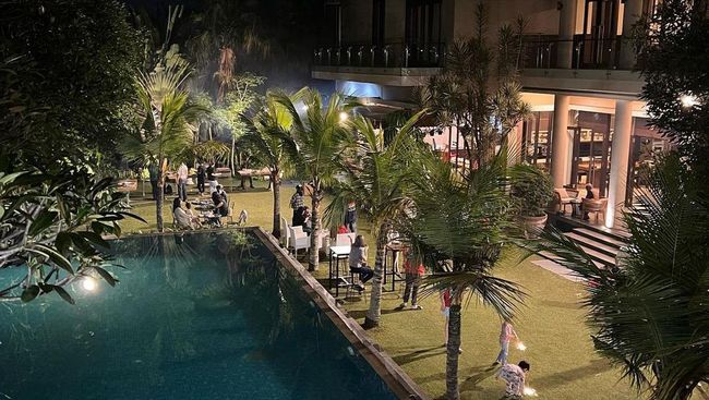 7 Potret Rumah Chef Devina Hermawan, Luas dan Mewah Banget! - Foto 1 7 Potret Rumah Chef Devina Hermawan, Luas dan Mewah Banget! - Foto 1