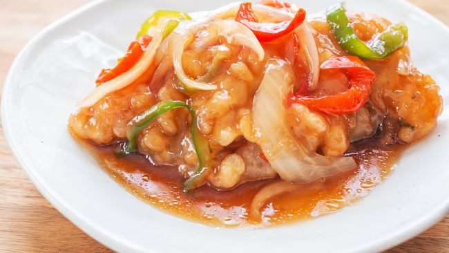 Resep Ikan Asam Manis, Variasi Manis Pedas Kuah dan Nanas