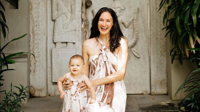 Cerita Perubahan Nadine Chandrawinata Usai Jadi Ibu hingga Anak Mulai ...