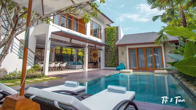 7 Potret Villa Titi Kamal di Bali, Berkonsep Terbuka Menyatu dengan ...