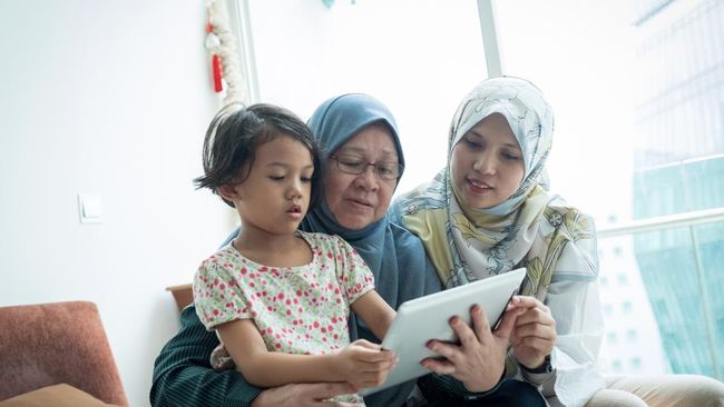 11 Doa untuk Ibu agar Sehat Selalu, Panjang Umur, Bahagia, dan Lainnya