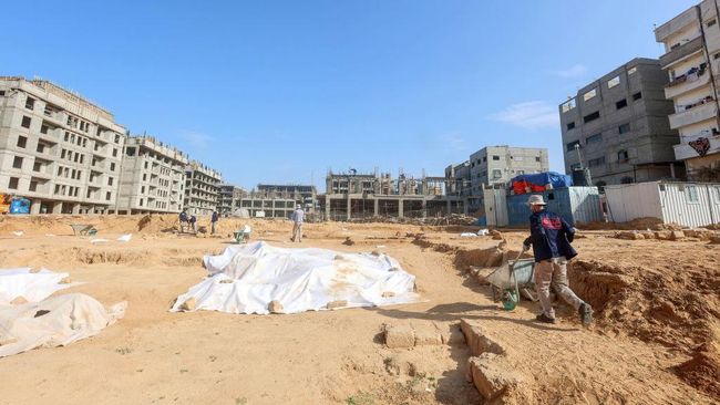 Lirik Lagu We Will Not Go Down (Song for Gaza) milik Michael Heart