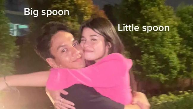 Jefri Nichol dan Maria Theodore Pamer Kemesraan