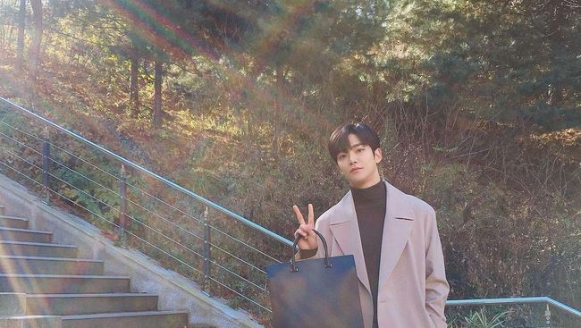 Jadi Daya Tarik Tersendiri, 7 Aktor Korea Ini Punya Tinggi Badan di ...