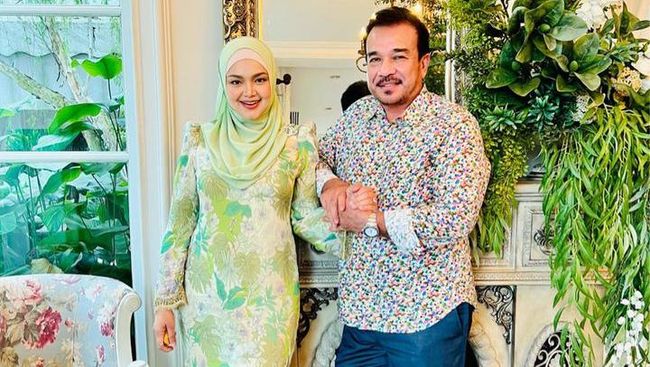 7 Potret Siti Nurhaliza Bersama Suami Pengusaha yang Jarang Tersorot - Foto 1