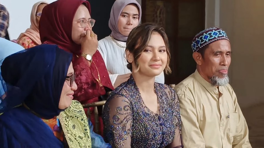 Potret Pernikahan Adik Indah Permatasari hingga Gritte Agatha Dilamar