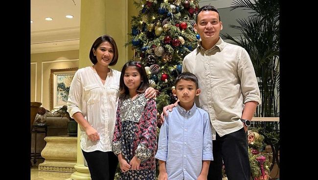 Langganan Peran Jadi Anak Muda, Ini 7 Potret Ben Joshua & Putrinya yang ...