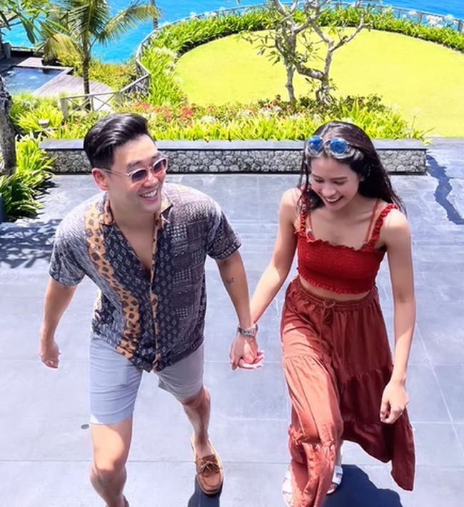 Jesse Choi Unjuk kebolehan Masakin Istri, Wajah Glowing Maudy Malah ...