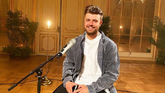 Lirik Lagu Best is Yet to Come oleh Sandro Cavazza