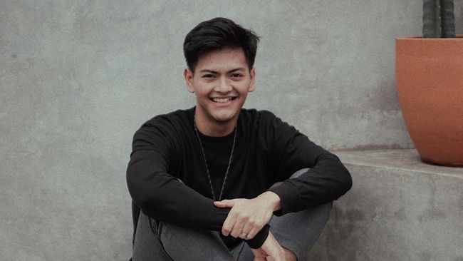 Potret Diffa Chandra, Anak Dicky Chandra yang Kini Jadi Penyanyi - Foto 1