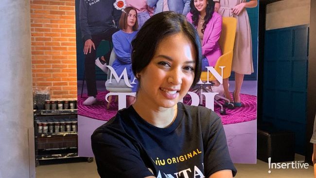 Usai Ungkap Sosok Sang Kekasih, Kini Aurelie Moereman Kode Minta Nikah?