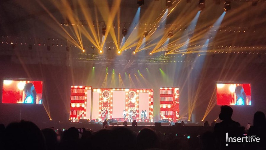Akhirnya MAMAMOO Konser di Indonesia, Moonbyul: Aku Sayang Kalian Akhirnya MAMAMOO Konser di Indonesia, Moonbyul: Aku Sayang Kalian