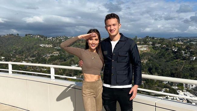 7 Potret Cinta Laura Jalan-jalan di Los Angeles, Pamer Pacar Nih Bun ...