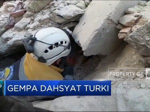 Video: Warga Panik Berhamburan ke Jalan Usai Gempa M 6,2 di Istanbul