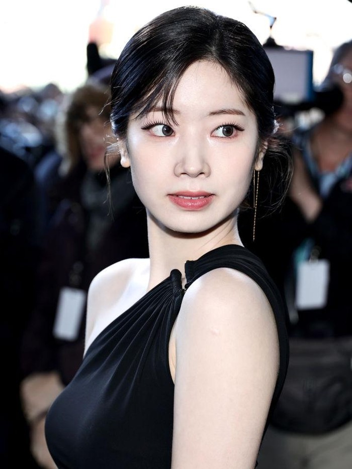 Anggun dan Memikat, Simak Potret Dahyun TWICE Saat Menghadiri Michael ... Anggun dan Memikat, Simak Potret Dahyun TWICE Saat Menghadiri Michael ...