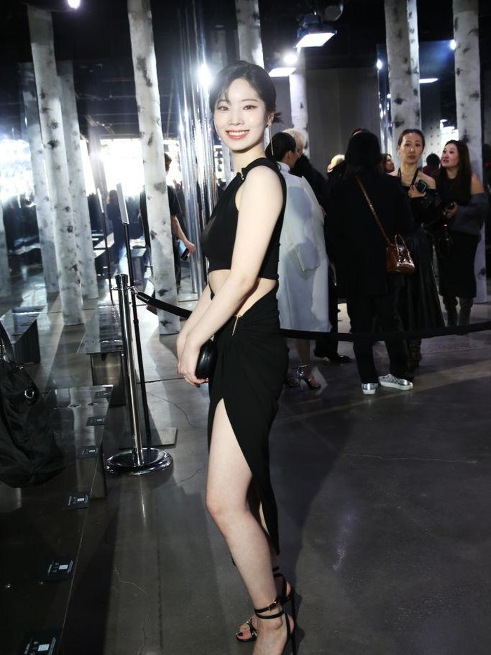 Anggun dan Memikat, Simak Potret Dahyun TWICE Saat Menghadiri Michael ... Anggun dan Memikat, Simak Potret Dahyun TWICE Saat Menghadiri Michael ...