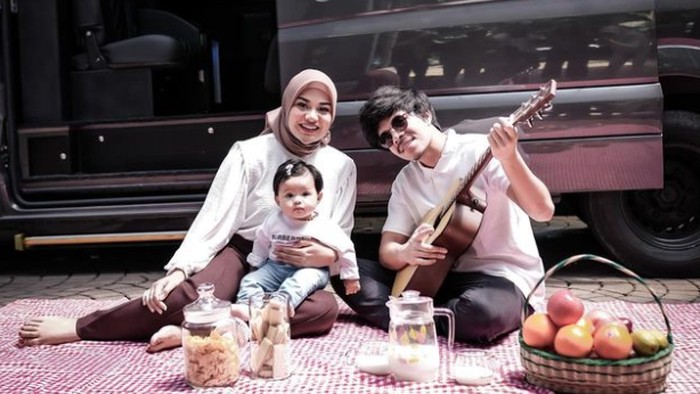 Ameena & Aurel Dihina Netizen, Atta Halilintar Ngamuk: Anak Saya Salah Apa? Ameena & Aurel Dihina Netizen, Atta Halilintar Ngamuk: Anak Saya Salah Apa?