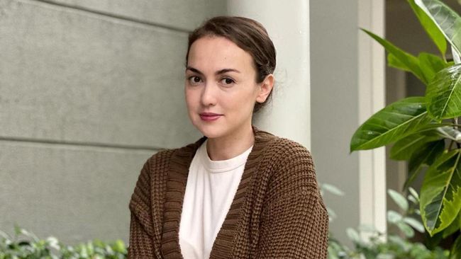 9 Tahun Menikah, Ini Alasan Rianti Cartwright Jalani Program Bayi ...