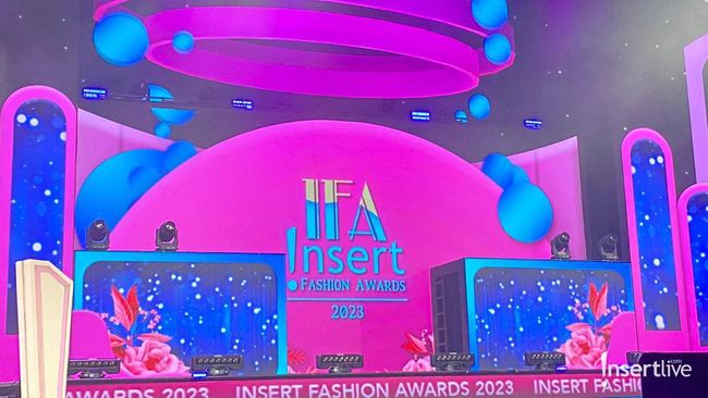Bertabur Bintang, 7 Potret Kemeriahan Insert Fashion Award 2023 - Foto 1