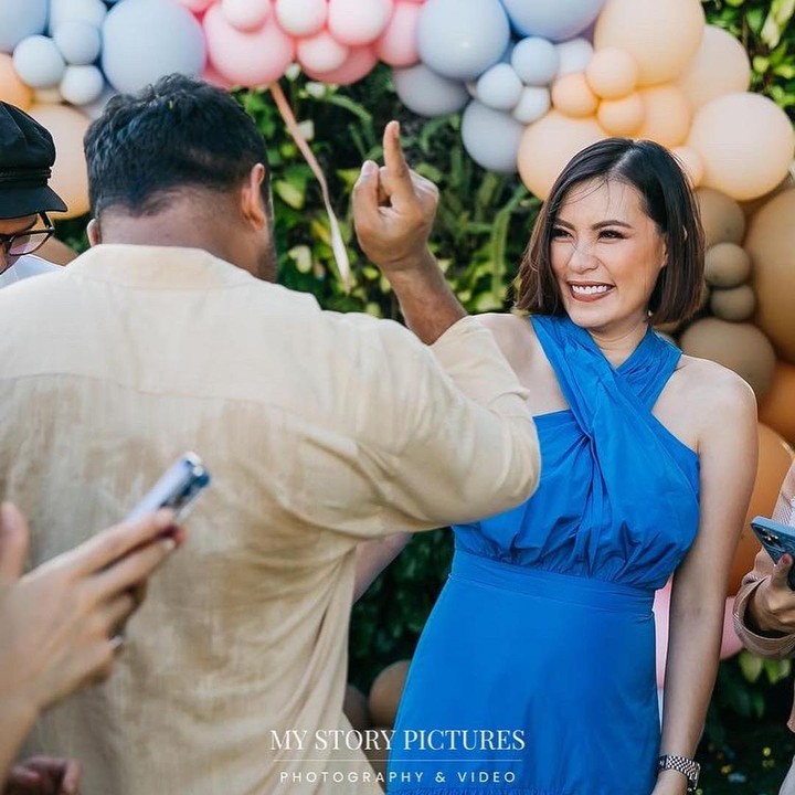 7 Potret Viviane Istri Sammy Simorangkir Pesta Gender Reveal Bahagia
