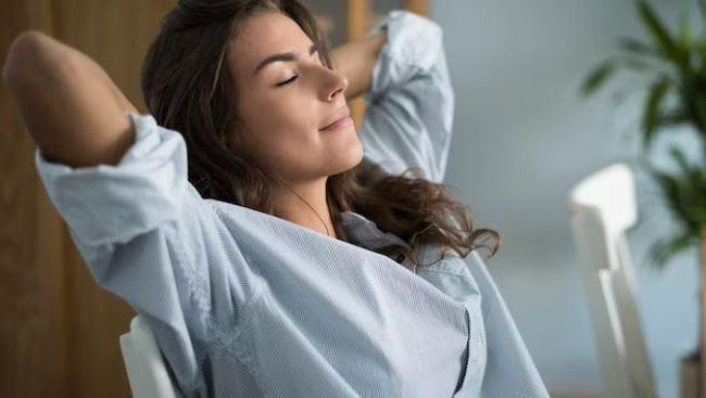 7 Cara Membuat Perasaan Menjadi Tenang Menurut Psikolog