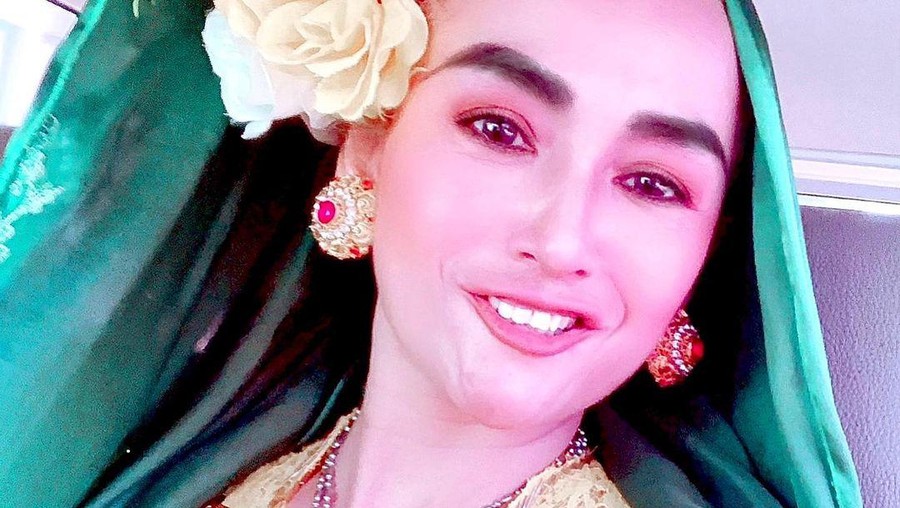 Akun IG Lilis Karlina Diserbu Usai Anak Jadi Bandar Narkoba Akun IG Lilis Karlina Diserbu Usai Anak Jadi Bandar Narkoba
