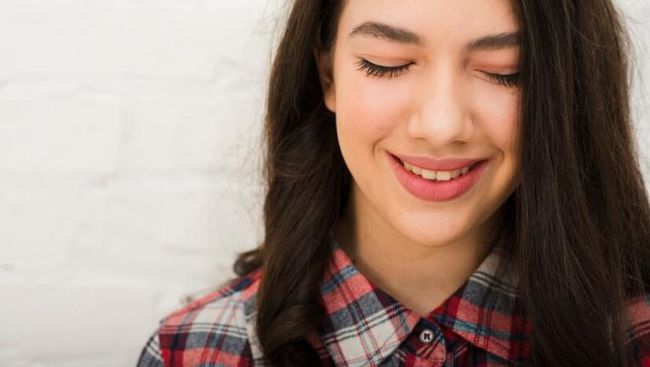 5 Tanda Ini Tunjukkan Kamu Memiliki Kepribadian Melankolis, Salah ...