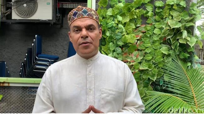 Haddad Alwi Sering Difitnah Benci Sahabat Nabi Selama Jadi Penyanyi Religi