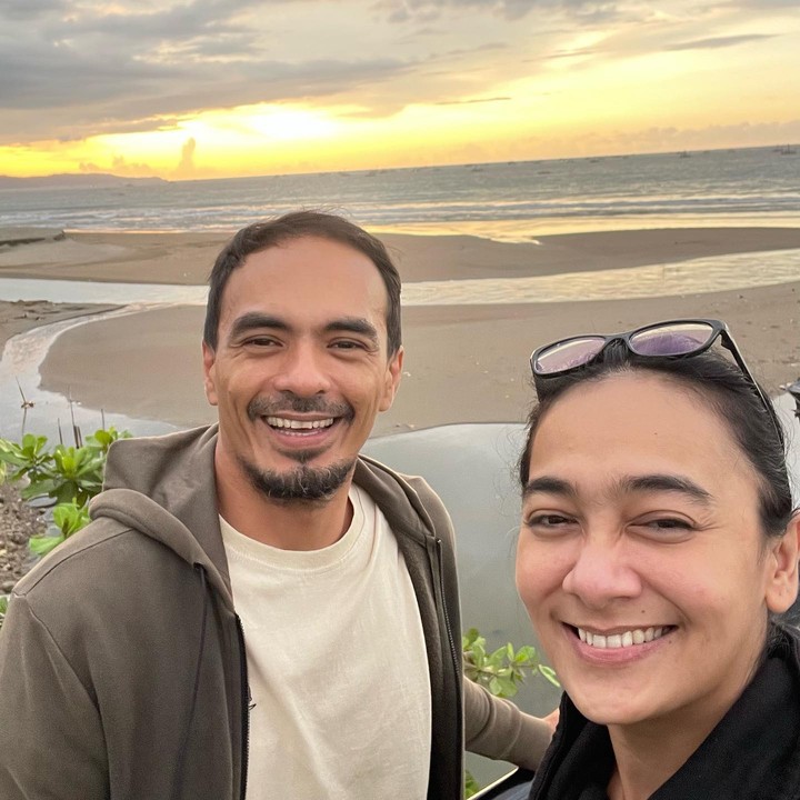 7 Potret Ananda Lontoh & Attar Syach Awet Nikah 19 Th, Pernah Jadi ...