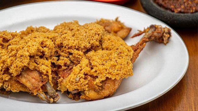 6 Rekomendasi Kuliner Ayam Khas Jogja yang Enak untuk Santap Berbuka Puasa bareng Keluarga ...