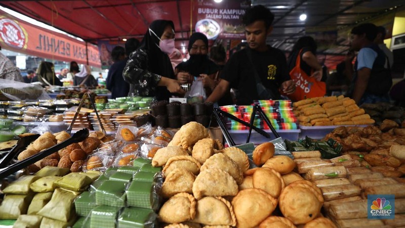 Spot Kuliner Buka Puasa, Berburu Bazar Takjil di Pasar Benhil - Foto 6