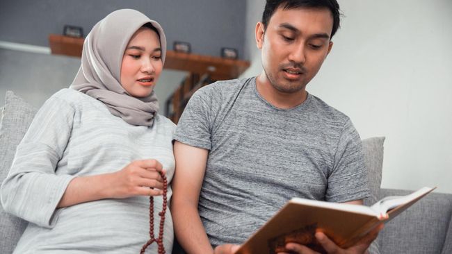 Daftar Amalan Suami ketika Istri Hamil agar Anak Sehat dan Sempurna