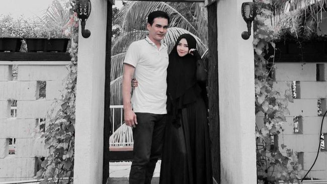 7 Potret Teddy Syah & Anne Istri Baru Usai Nikah yang Jarang Tersorot