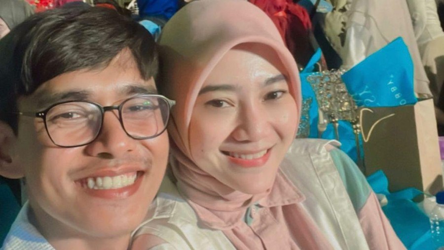 Beni Mulyana Disebut Numpang Hidup pada Lesti, Billar: Kakak Ipar Saya ... Beni Mulyana Disebut Numpang Hidup pada Lesti, Billar: Kakak Ipar Saya ...