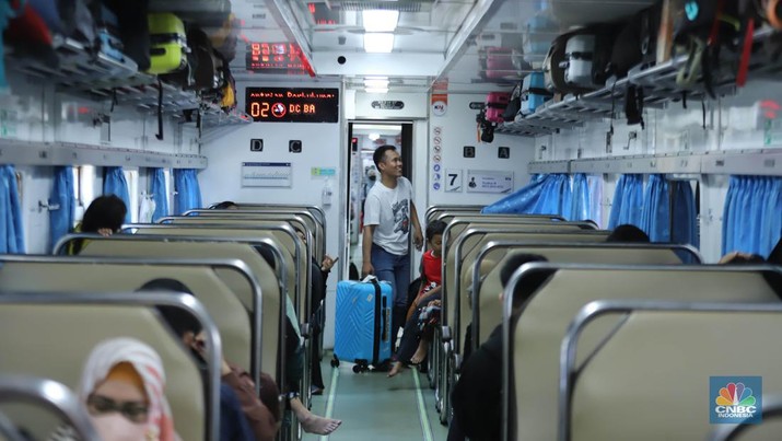 Mau Ludes! Tiket Kereta di Puncak Arus Mudik dan Balik Tersisa Segini