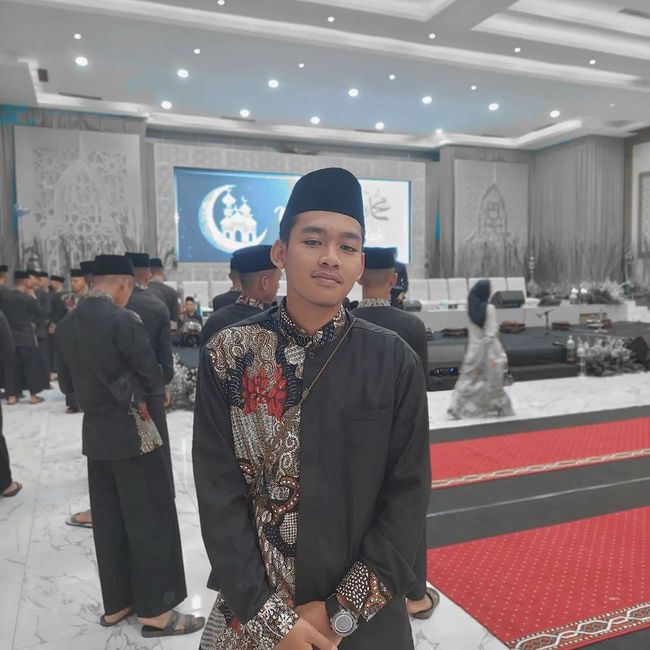 Bripda Bikhar Polisi Ganteng Dari Batu Yang Hafal 30 Juz Al Quran 2