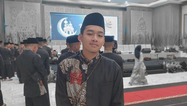 Bripda Bikhar, Polisi Ganteng dari Batu yang Hafal 30 Juz Al-Qur'an