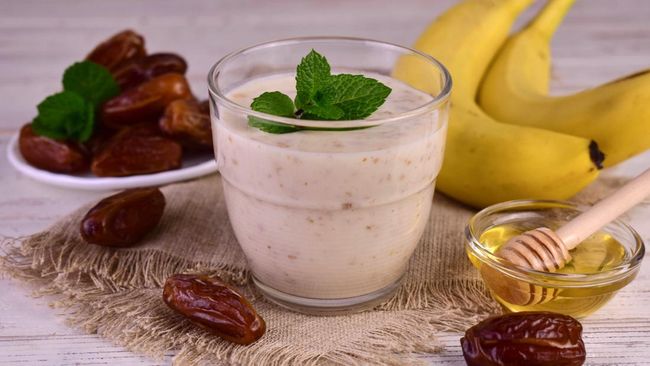 7 Cara Makan Kurma Muda untuk Promil yang Efektif & Manfaatnya