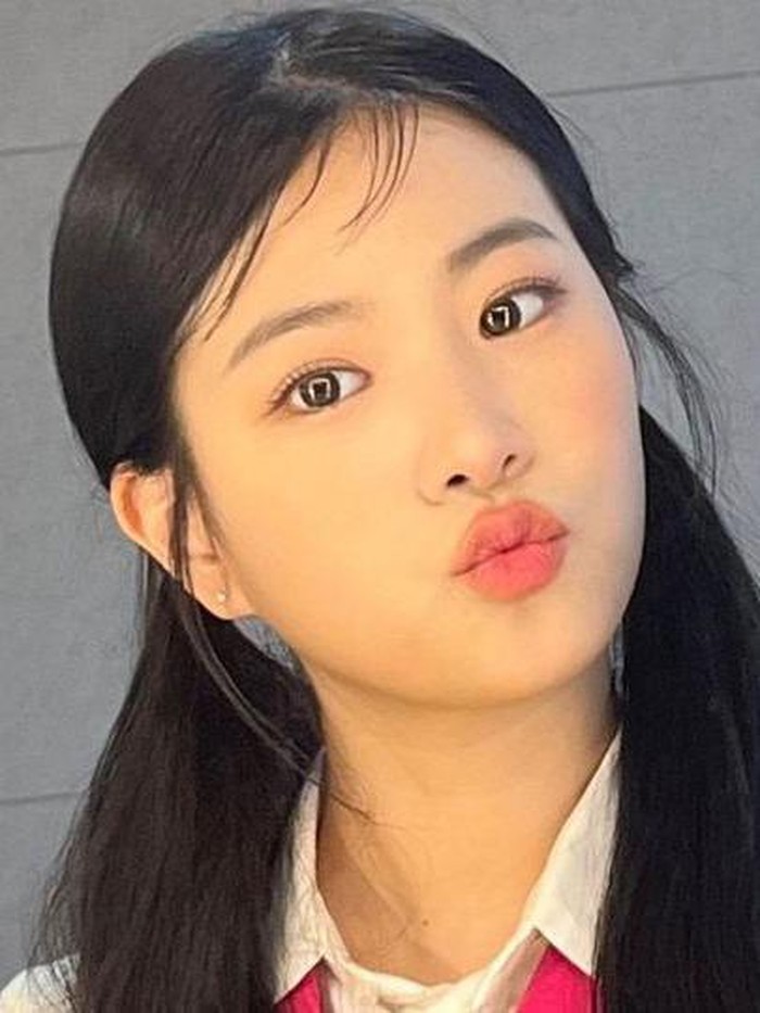 Memiliki Visual Cantik Alami, Intip Potret Aran 'FIFTY FIFTY' yang Jadi Sorotan Netizen Korea ...