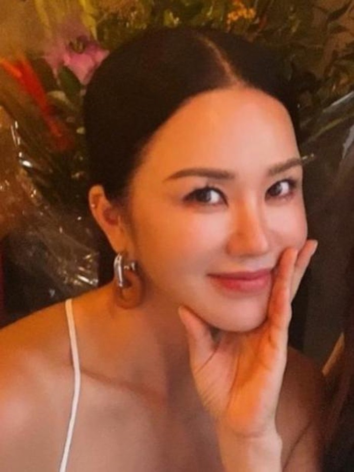 Sukses Dan Awet Muda Di Usia 53 Tahun Simak Fakta Menarik Aktris Veteran Uhm Jung Hwa Yang