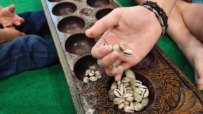 7 Manfaat Permainan Anak Tradisional Dibandingkan Permainan Modern