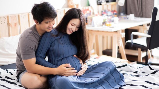 Posisi Berhubungan Seks yang Bagus saat Hamil Trimester 2