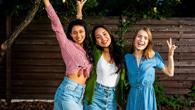 Tips Seru Isi Libur Panjang dengan Reuni Bareng Teman Sambil Asah ...