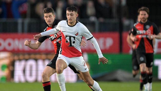 Sosok Ivar Jenner, Pemain Naturalisasi Indonesia dari Belanda - Foto 1