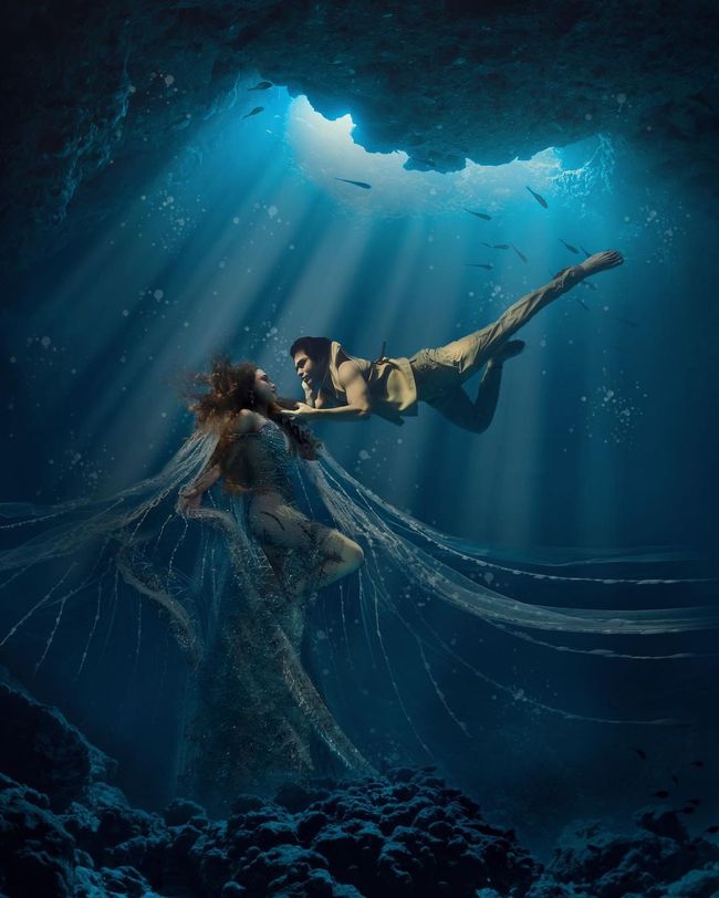 5 Couple Artis Lakukan Underwater Photoshoot Bak Film The Little ...