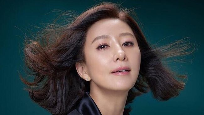 Perjalanan Karier Kim Hee Ae, Aktris Korea Veteran yang Tetap Awet Muda ...