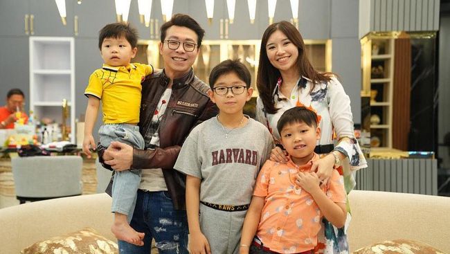 Richard Lee Ungkap Kondisi Anak Ketiga yang Idap Autisme, Istri: Dia ...