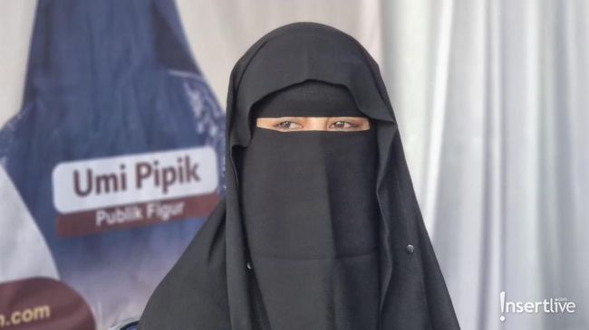 Respons Umi Pipik Usai Beredar Kabar Oklin Diangkat Jadi Duta MUI