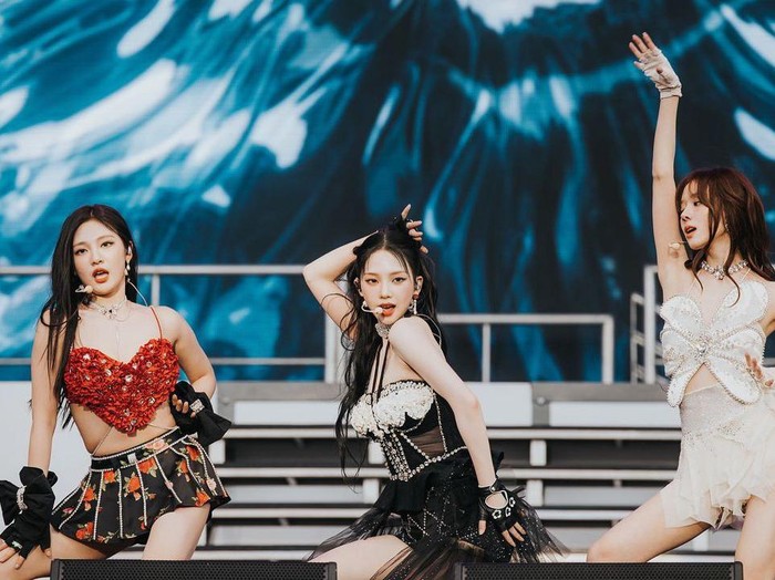 Potret Menawan aespa Saat Tampil di 'The Governors Ball Festival', Sempat Berpose dengan Lauv ...